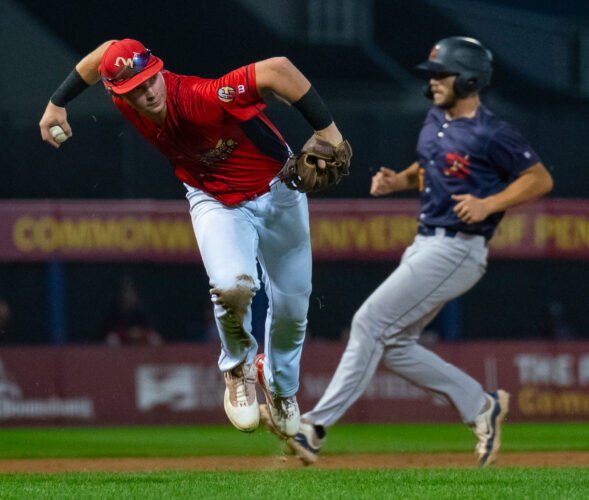 Crosscutters drop seventh straight game, fall to State College at ...